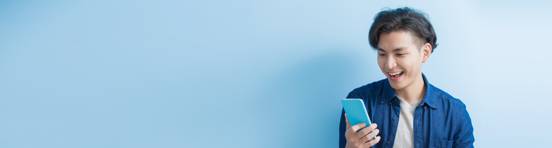 Pay insurance premiums with OCEAN CONNECT via LINE @Oceanlife